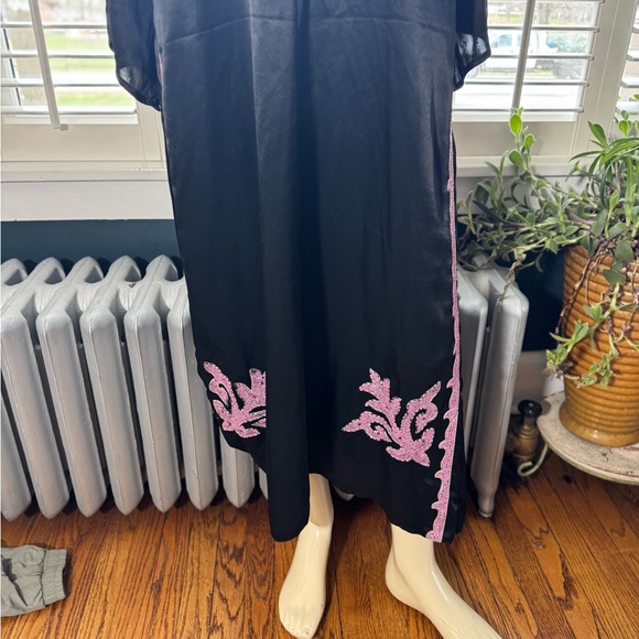 Saja | Dresses | Vintage Sajeda Kaftan Caftan Dress Black Satin Pink ...